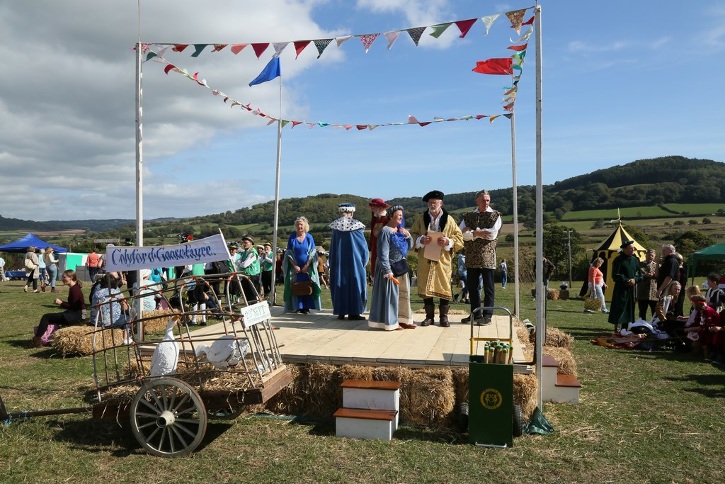 Colyford Goose Fayre 2018 mayor opens